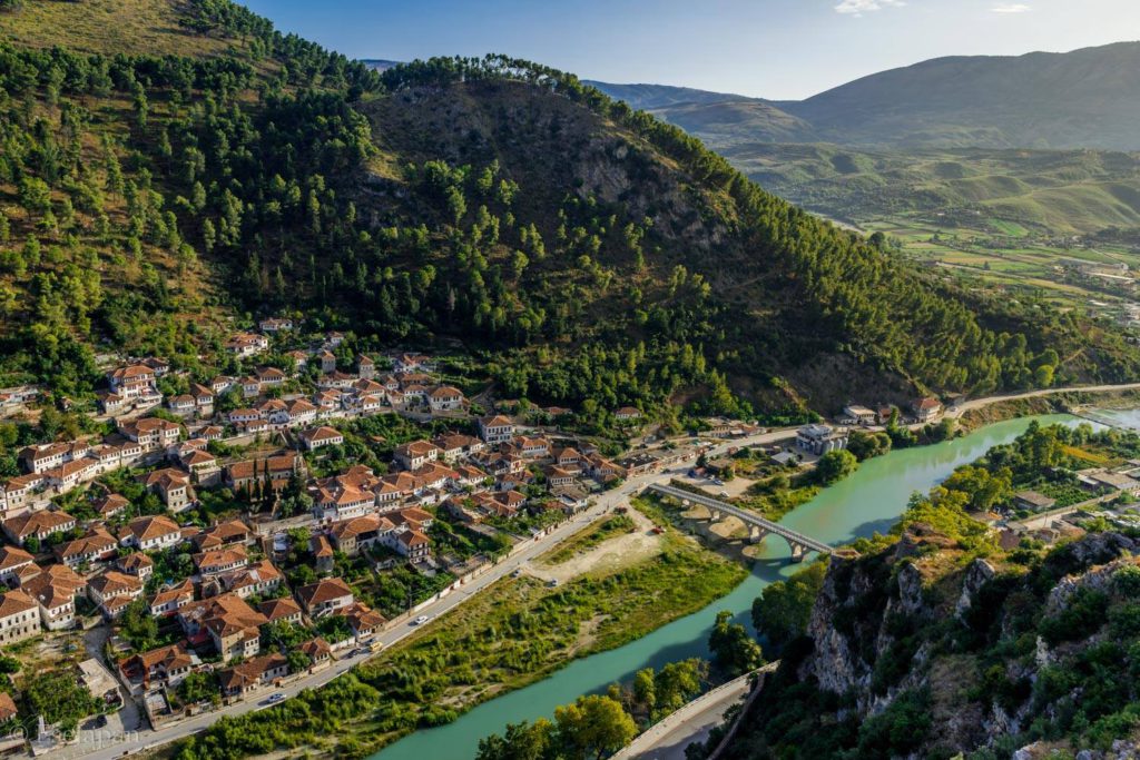 Time in Pogradec, Albania? - World Clock